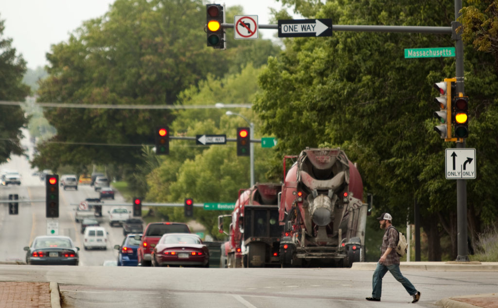 $500,000 project will give Lawrence remote control traffic lights ...